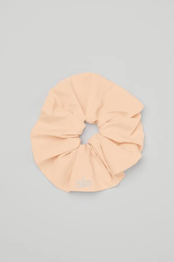 Alo Yoga Oversized Scrunchie - Peachy Glow | Editorialist